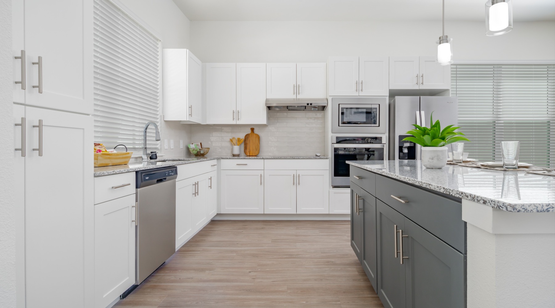Vue Sonoma Verde | Luxury Apartments & Single Family Homes for Rent in ...